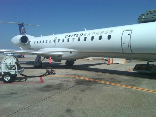 United Express in new Livery : AirlineReporter