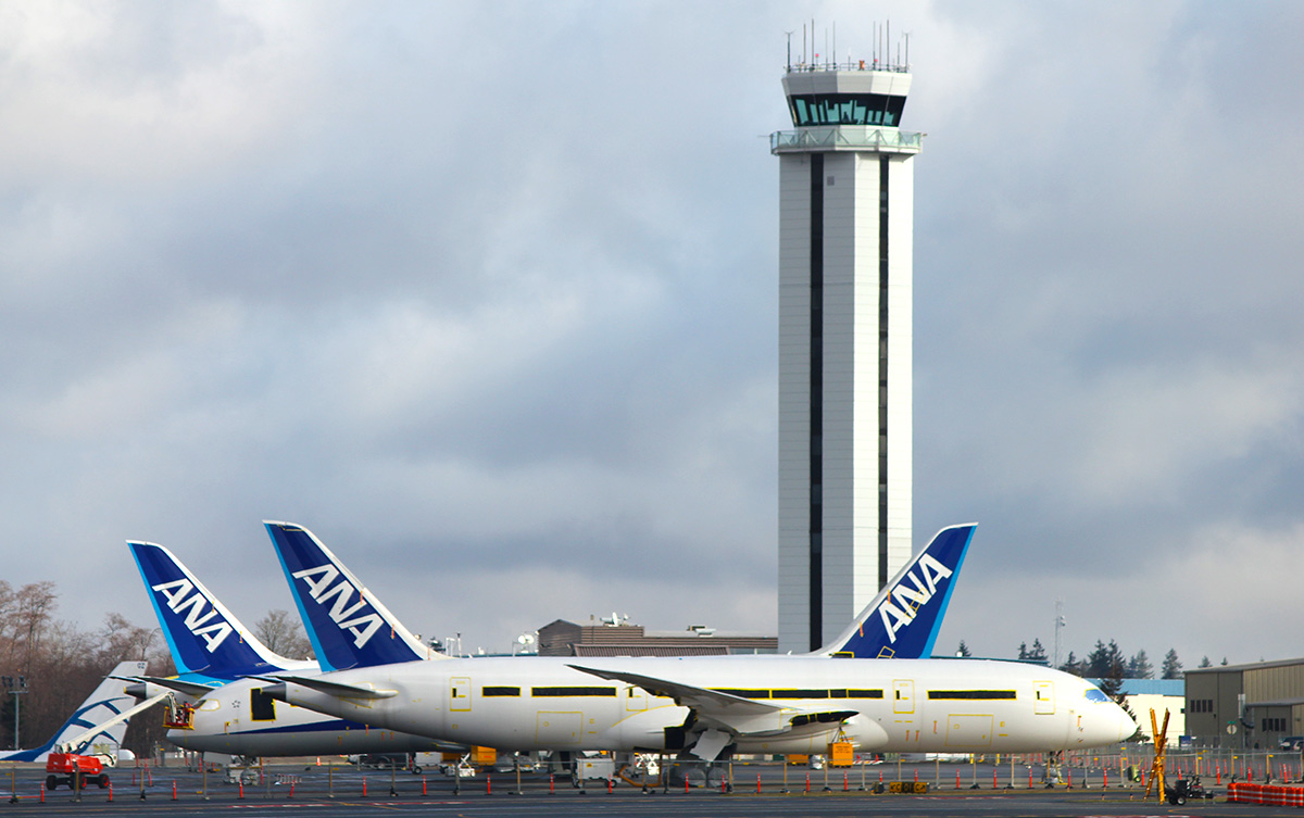 ANATower : AirlineReporter