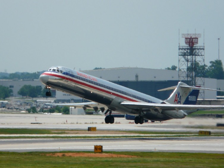 MD1 : AirlineReporter