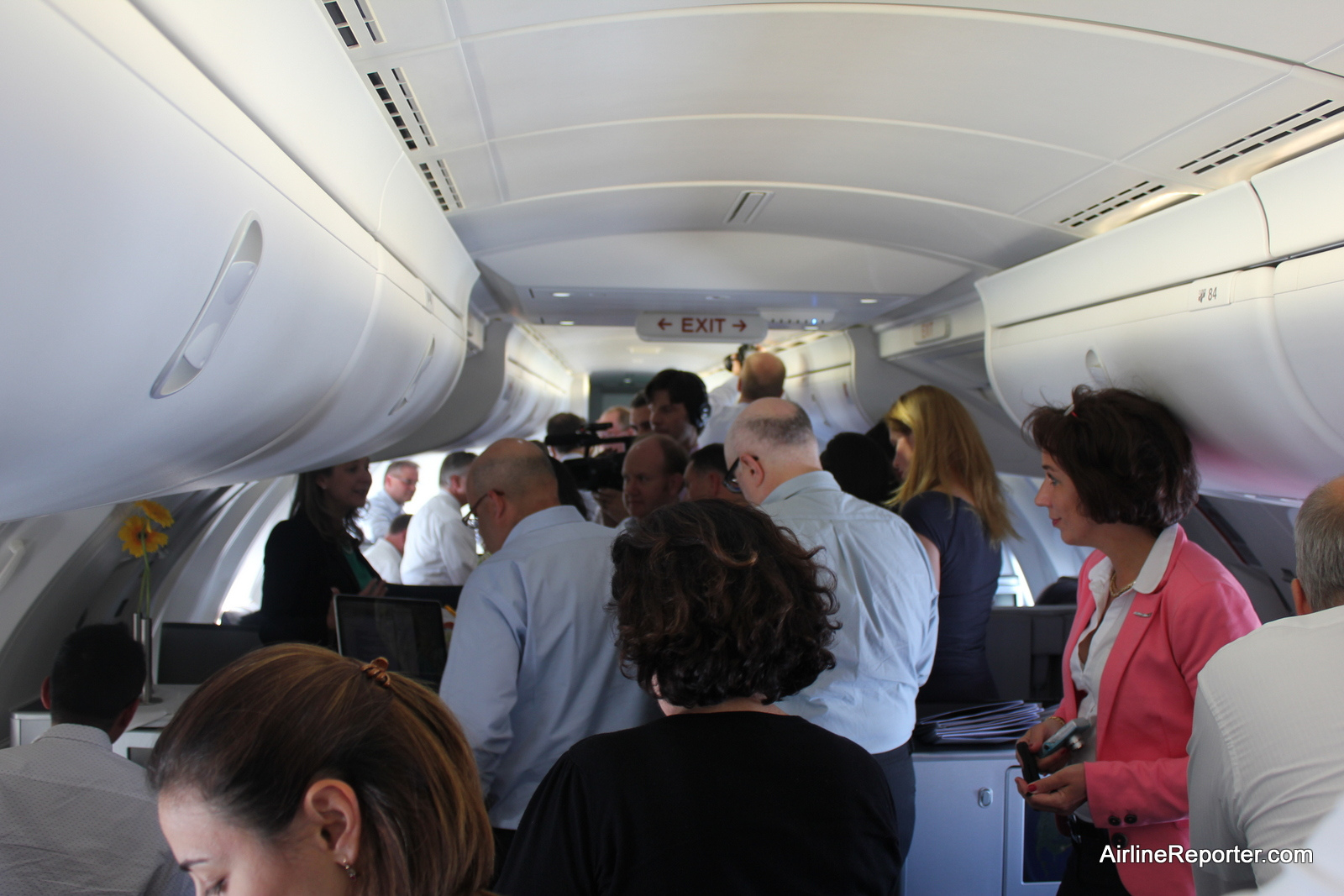 747-8I Press Conference - AirlineReporter : AirlineReporter