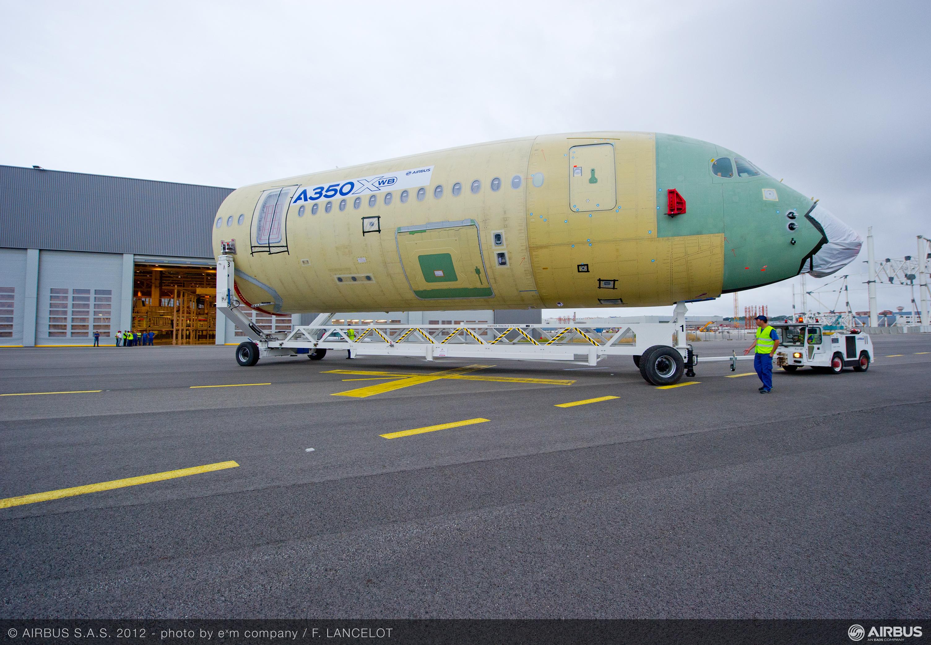 Front fuselage for the first flyable A350 XWB (MSN1) : AirlineReporter