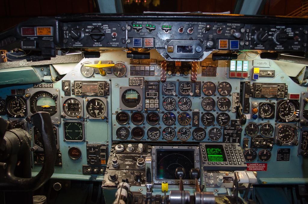 DC-9 Flight Deck : AirlineReporter