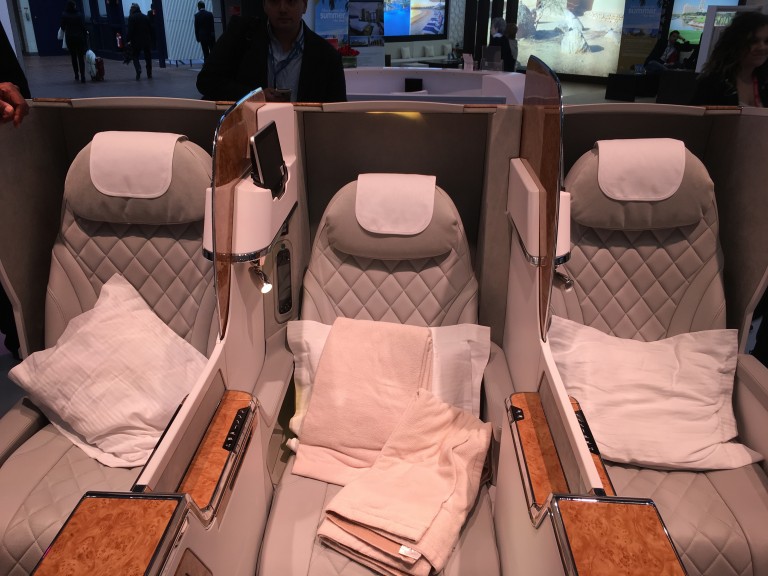 Emirates : AirlineReporter