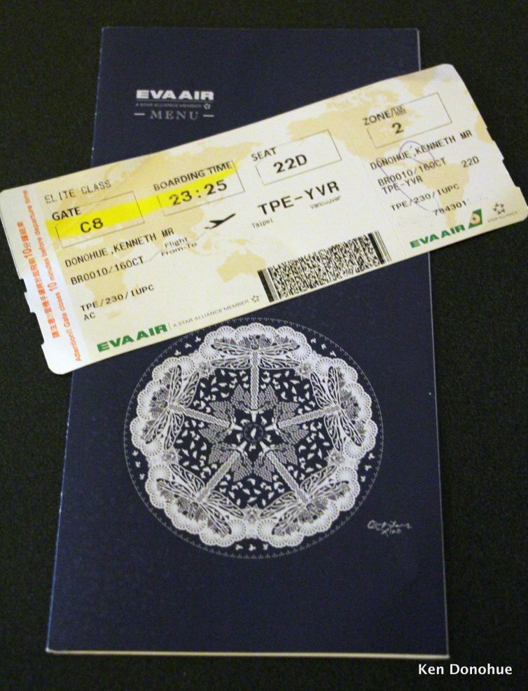 The Queen of the Skies Still Delights on EVA Air : AirlineReporter
