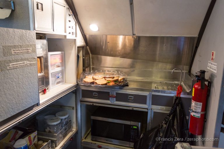 Another Queen Bites the Dust One of the Last Airworthy 747-200s Heads ...