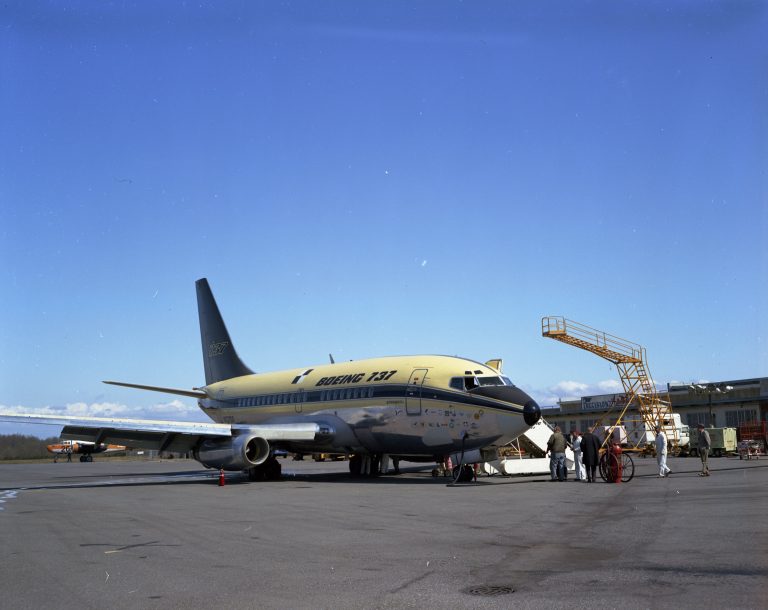 The ”Baby Boeing” Turns Fifty – Celebrating the 737 : AirlineReporter