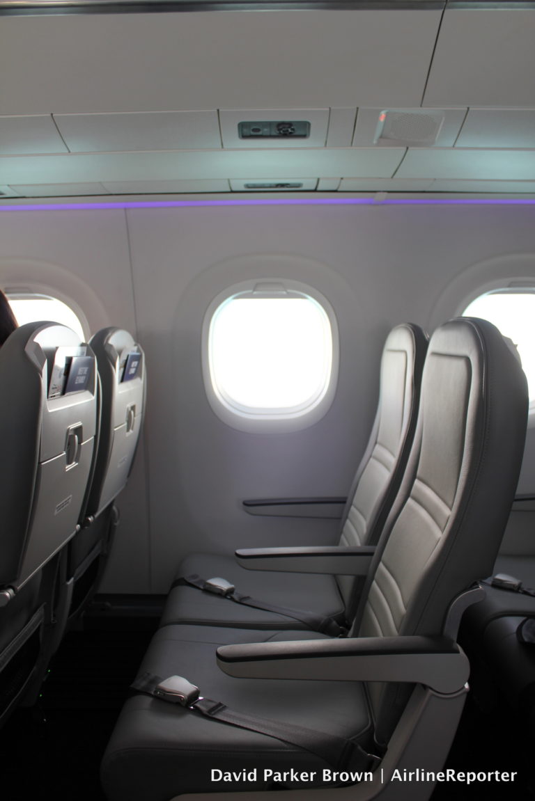Flying Jump Seat in the Embraer E190-E2 : AirlineReporter
