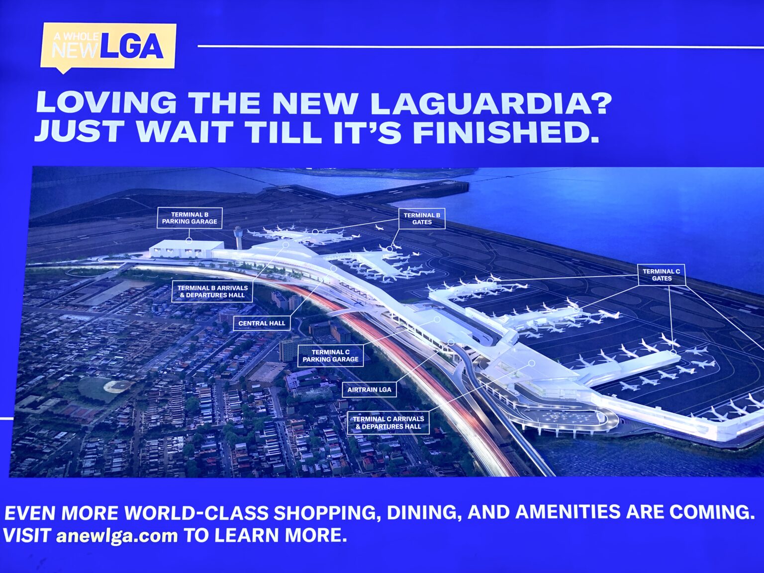 LaGuardia’s Skybridges are Great for Planespotting : AirlineReporter