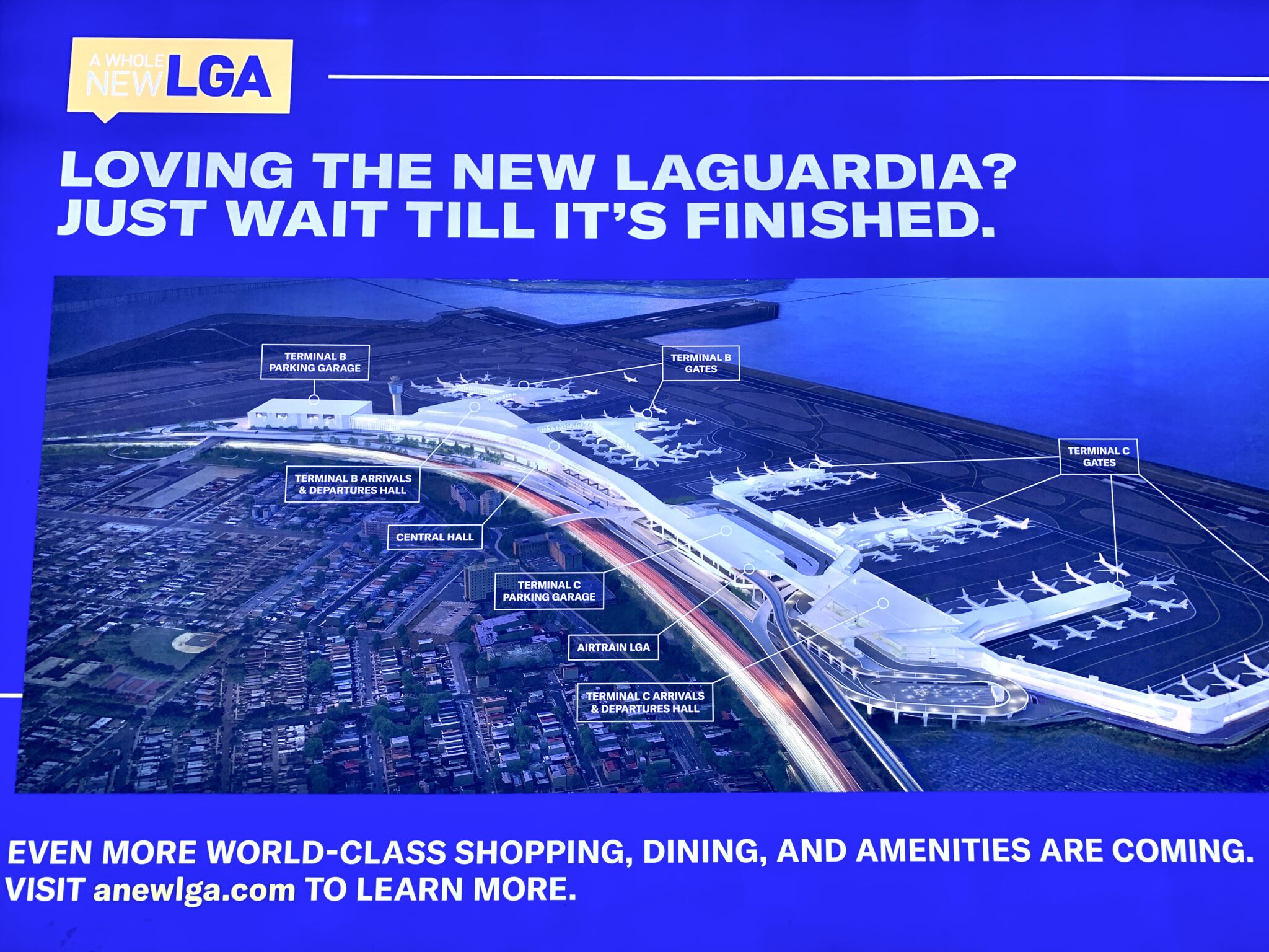 LaGuardia’s Skybridges are Great for Planespotting : AirlineReporter