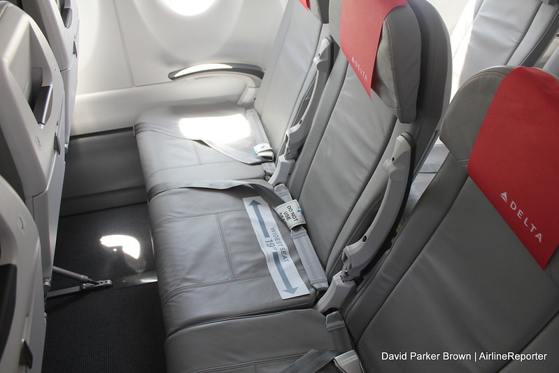 How to Get an Empty Middle Seat Next to You : AirlineReporter