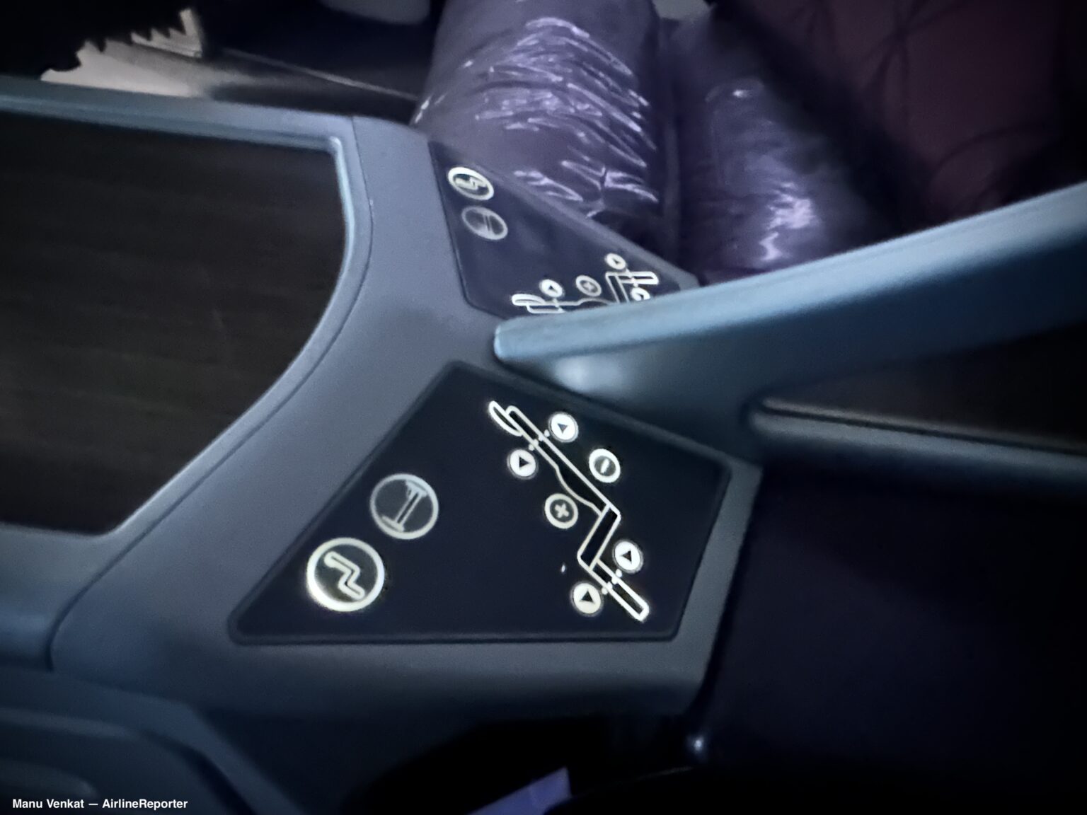 Qatar Airways A320 Business Class: Photo Report & Review : AirlineReporter